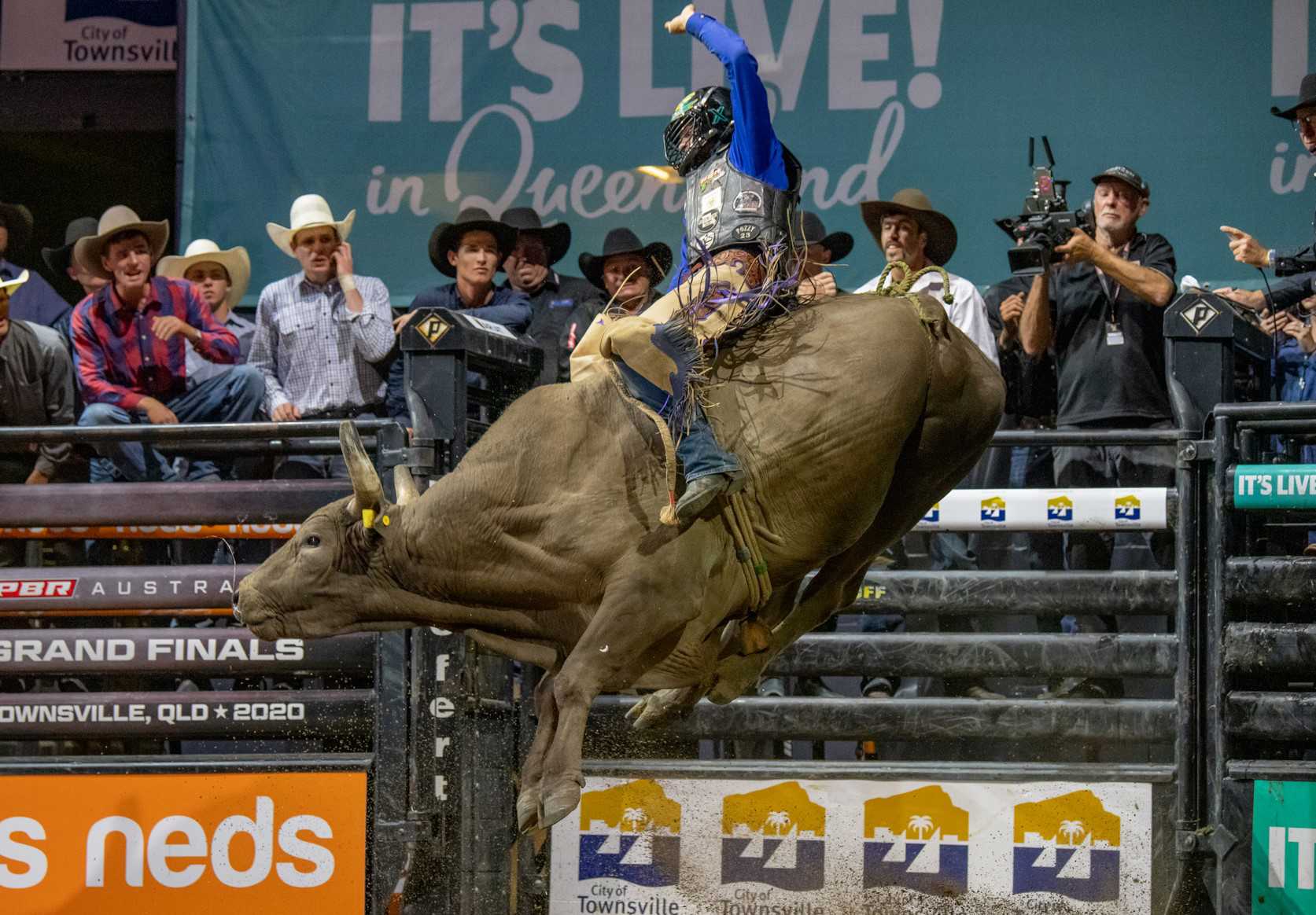 PBR | Dittmann Can’t Ask for Anymore of Cattle King Boogers Beach in the Race to be Crowned 2021 ...